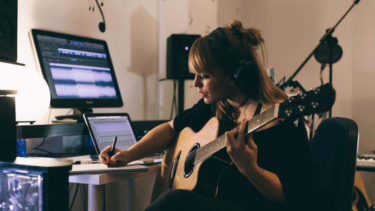 3 quick fixes for a struggling music artist - FEEL YOUR TEMPO